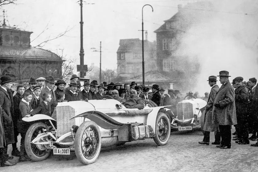 Vor 100 Jahren hat Mercedes die Welt der Performance aufgeladen 6000_10