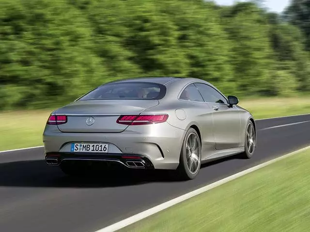 2018 Mercedes S-Class Coupe tau txais Facelift nyob rau hauv kab nrog Gorgeous Sedan 60017_2