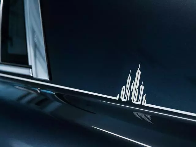 Rolls-Royce na-ekpughe mkpokọta Phantom Metropolitan na Paris 60106_4