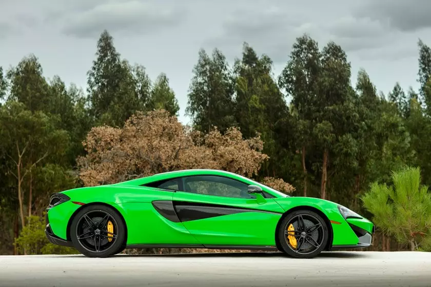 2016 McLaren 570S First Drive Review: O ko le ran Sugbon ni ife yi ọkọ ayọkẹlẹ 60151_13