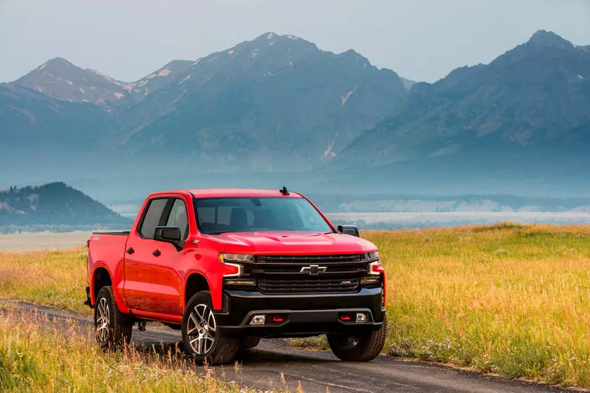 2019-2021 Chevrolet Silverado 1500 Front Angle View