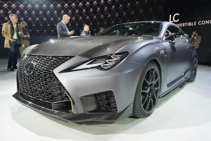 Lexus Track Editionekin bakarrik hasten ari da 60204_1