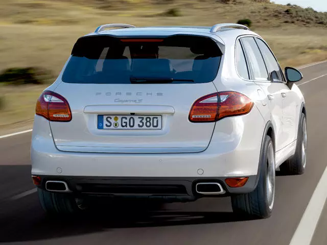 Porsche kynnir Cayenne e-Hybrid árið 2014 60362_2