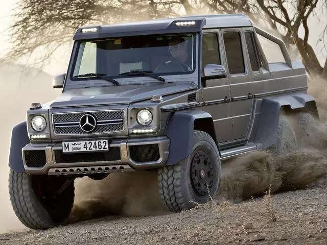 BMW 6x6 inspiriert vom mentalen Mercedes-AMG 6x6 in Arbeit 60369_2