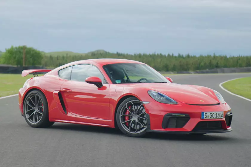 2020-2022 Porsche 718 Cayman GT4 Фронтальная часть