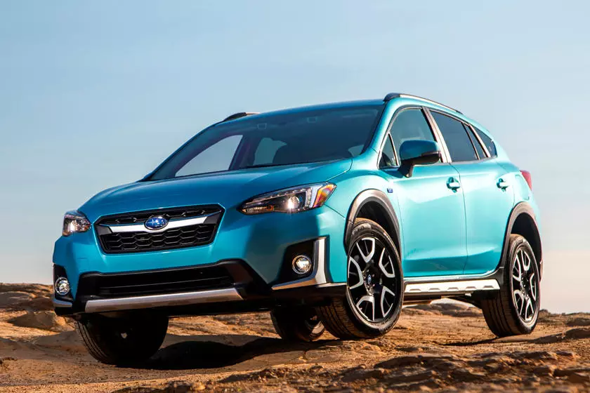 Subaru Crosstrek Hybrid 2019-2020, вид спереди, ракурс