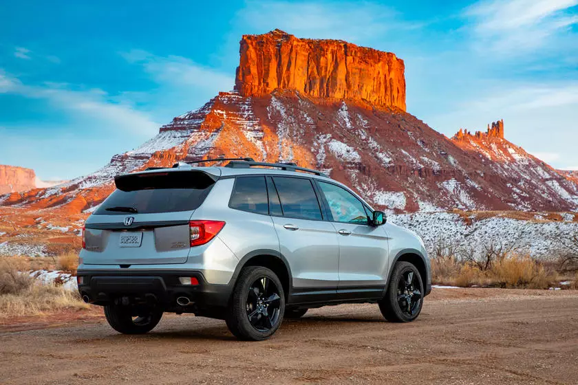 Honda Passport 2019 tiene un precio más alto que el piloto de tres filas 60786_8