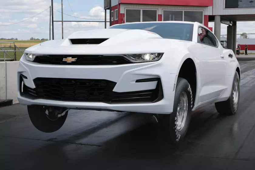 2022 Chevrolet COPO Camaro Packs A 9.3-Liter Big Block V8 60961_2