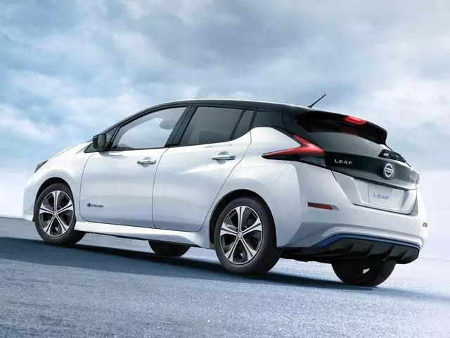 มีการพูดถึง Nissan Leaf Nismo อย่างจริงจังแล้ว 61699_2