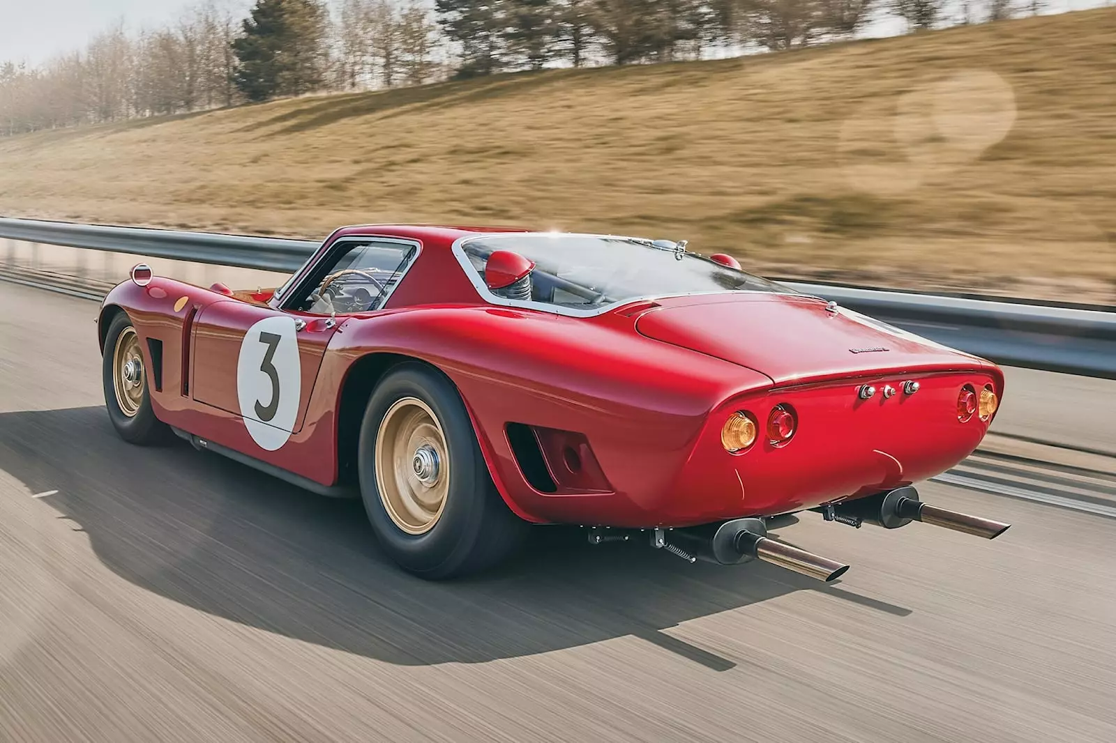 I-Bizzarrini's Gorgeous 5300 GT Corsa Imvuselelo Yaduma Ebomini