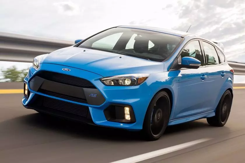 Този собственик на Ford Focus RS беше блокирал двигателя само на 20 000 мили 61932_2