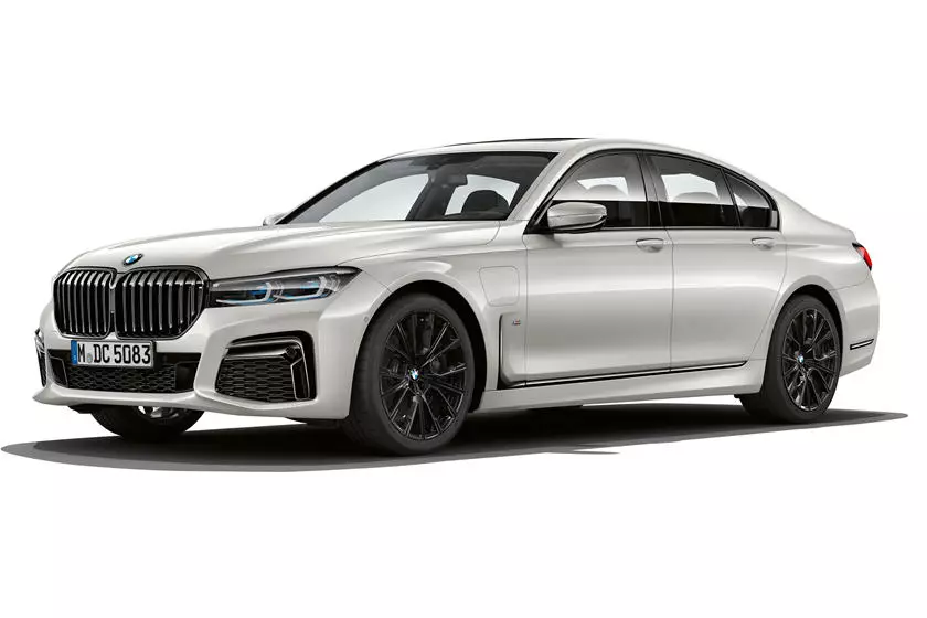 រថយន្ត BMW 7 ថ្មីមានរូបរាងជាតារាជាមួយនឹង M Sport កញ្ចប់ស្រមោល 62433_2