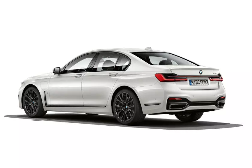 नवीन BMW 7 M Sport, शॅडो लाइन पॅकेजेससह उत्कृष्ट दिसते 62433_3