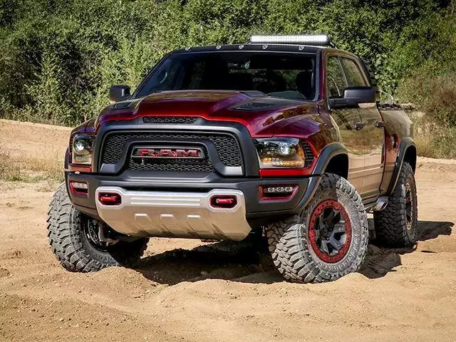 Lascia che FCA spieghi la follia del concetto Ram Rebel TRX 62689_2