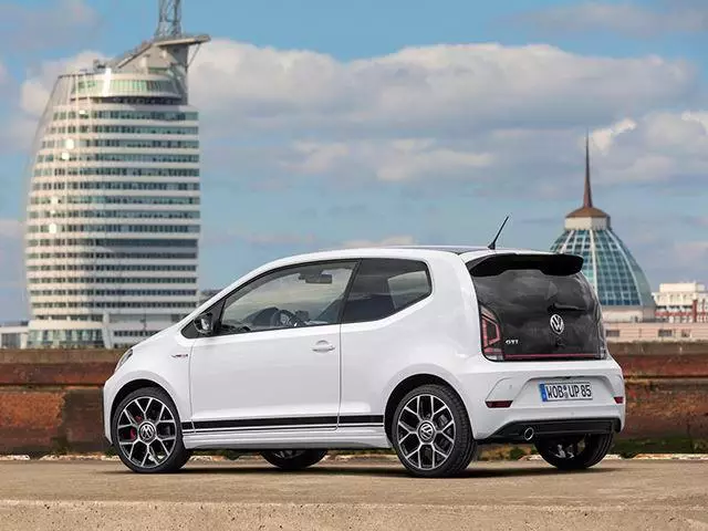 Volkswagen Up! GTI asyl golf GTI-iň ruhy mirasdüşeri 627_3