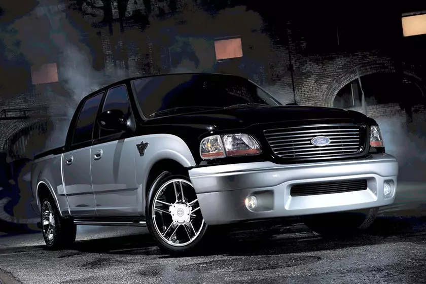 عودة فورد F-150 إصدار هارلي ديفيدسون 62816_11