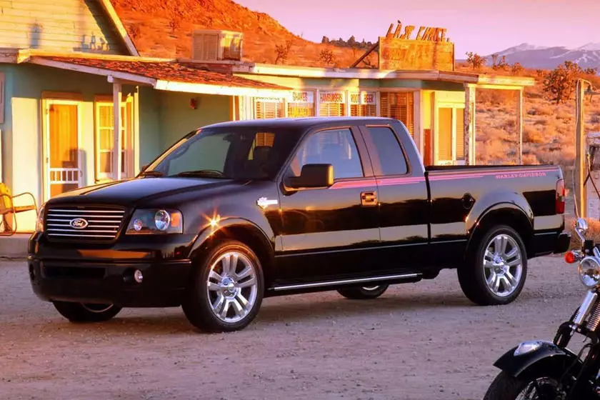 Ford F-150 Harley-Davidson பதிப்பு மீண்டும் வந்துவிட்டது 62816_9