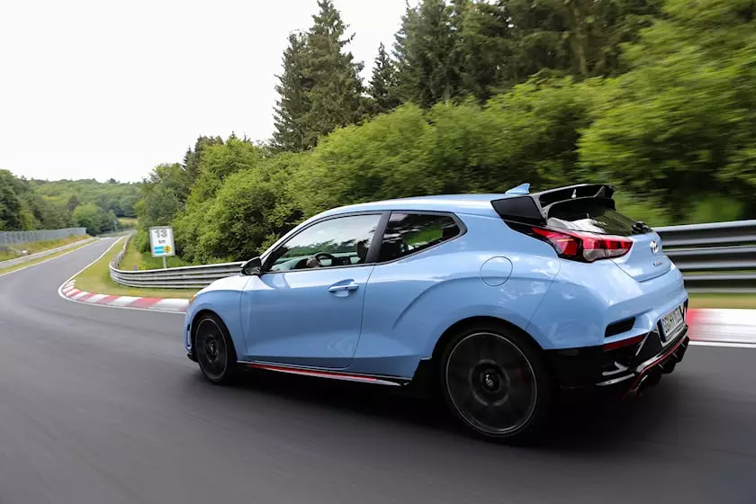 2019-2022 Hyundai Veloster N Bočni ugao vožnje