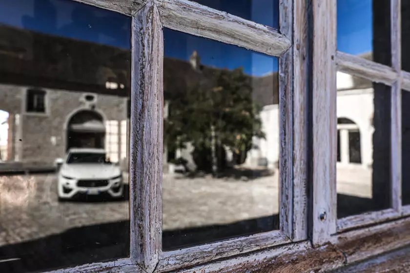 Lái xe Maseratis từ Paris đến Monte Carlo: Hành trình khám phá 63056_23