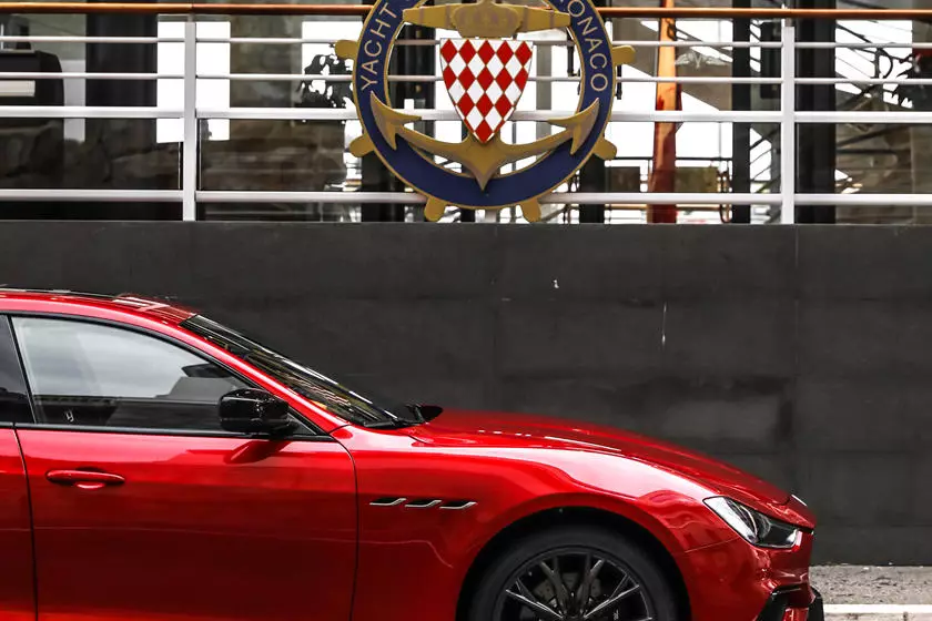 Maseratiksen ajo Pariisista Monte Carloon: löytömatka 63056_47