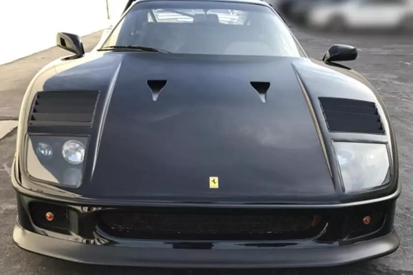 Ferrari F40, ки аз ҷониби Маршаллҳои федералии ИМА мусодира шудааст, метавонад азони шумо бошад 63381_1