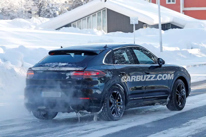 Porsche Cayenne Coupe e Itokiselitse ho Loana BMW X6 63402_10