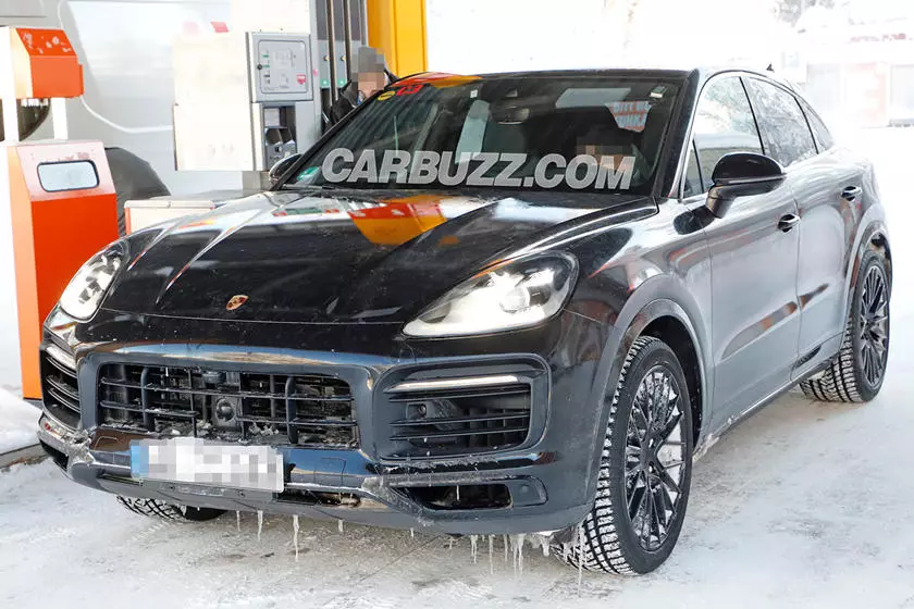 Porsche Cayenne Coupe Ullmhaíonn Chun Cath BMW X6 63402_5