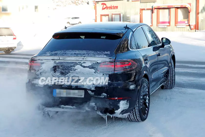 Porsche Cayenne Coupé si prepara a combattere la BMW X6 63402_8