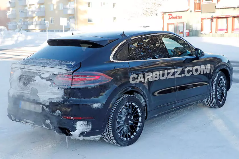 Porsche Cayenne Coupé bereitet sich auf den Kampf gegen den BMW X6 vor 63402_9