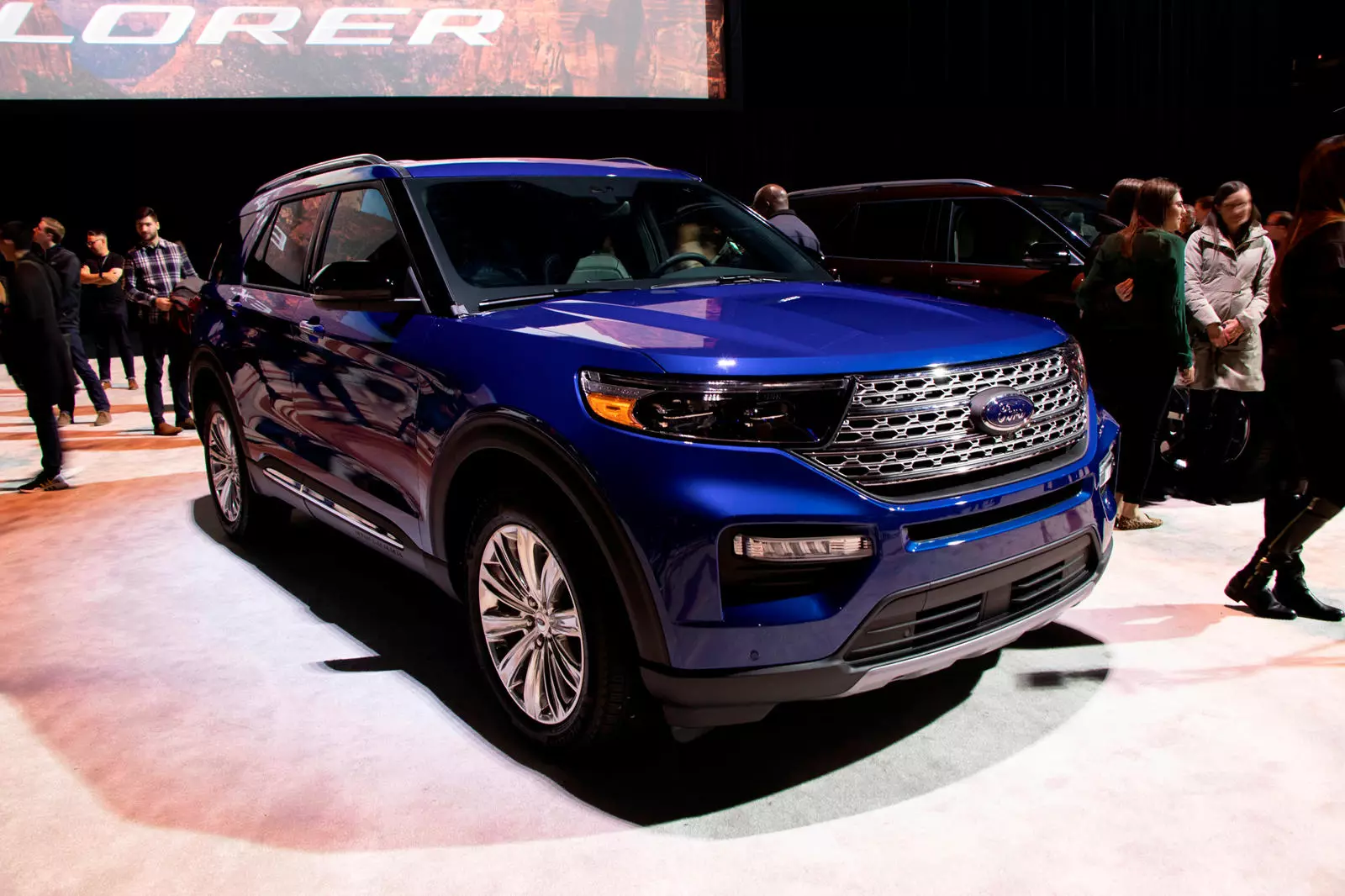 Hérna er það! 2020 Ford Explorer kemur með afturhjóladrifi