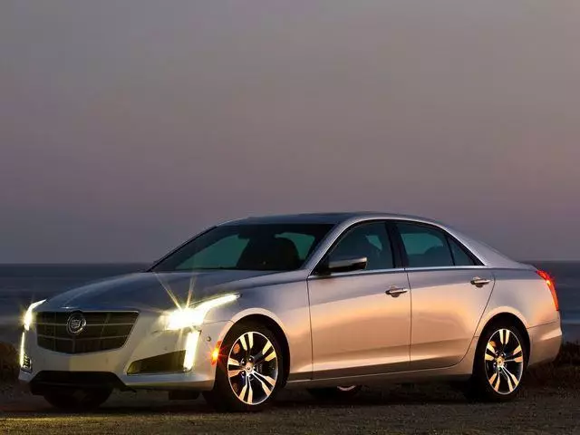 Cadillac Tshaj Tawm Lub Npe rau nws Cov Khoom Uas Yuav Los Tom Ntej 63756_3