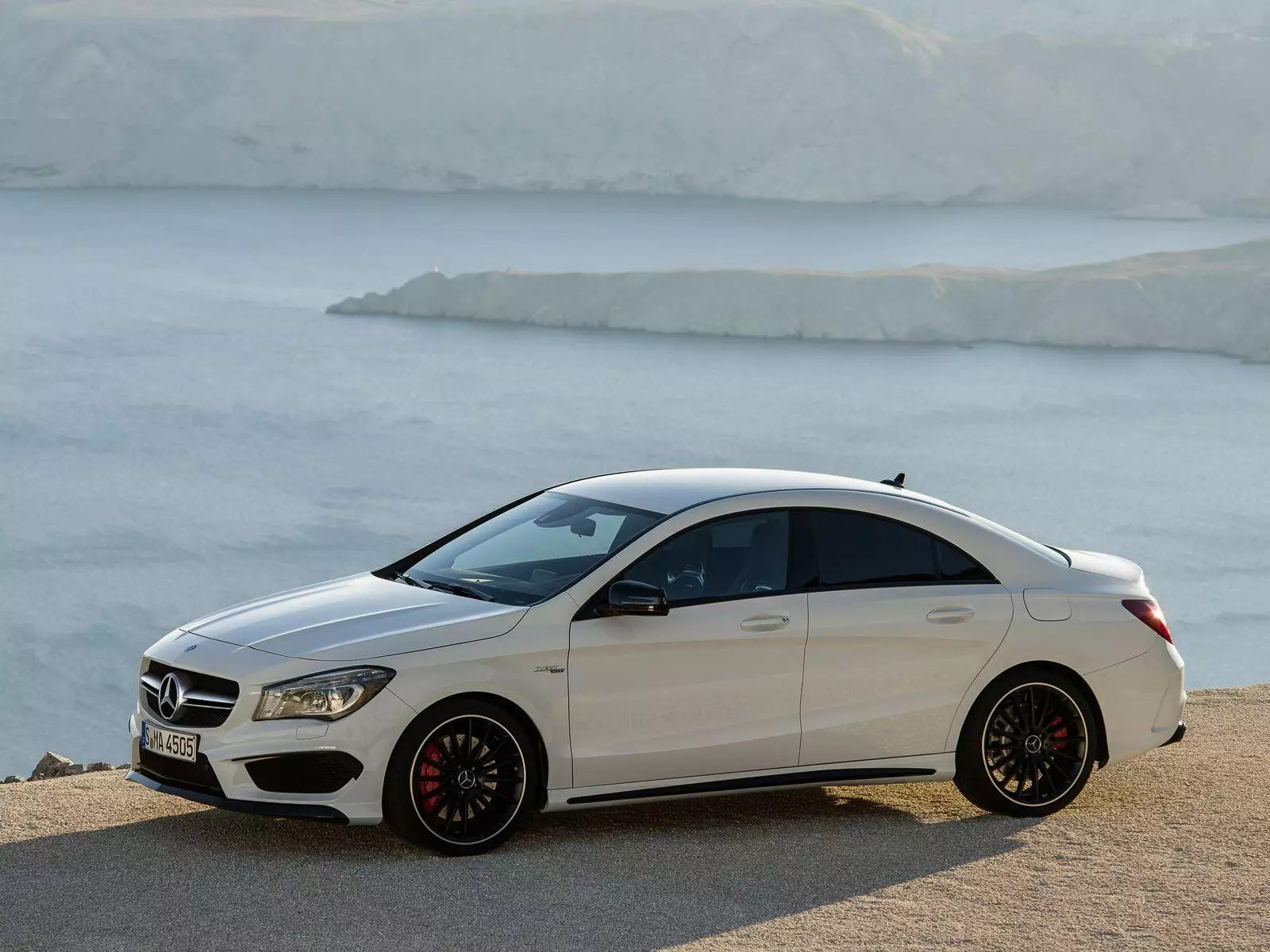 Mercedes Përditëson CLA-Class për 2015 63915_4