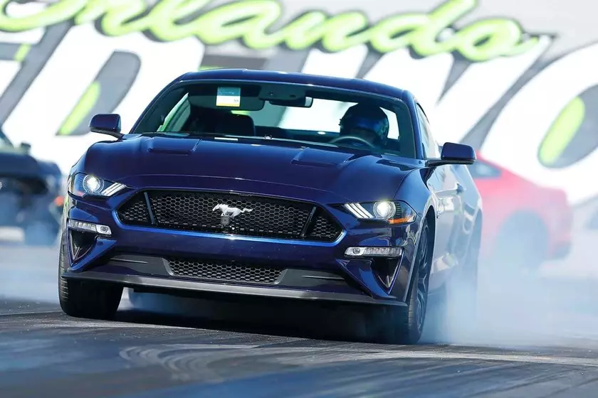 Ford Mustang GT 2018 Çi Lez Dikare Çaryek Mile Bike? 64025_1