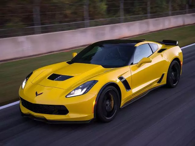 Chevrolet прапануе зніжку ў 9000 долараў на Corvette Z06 6403_2