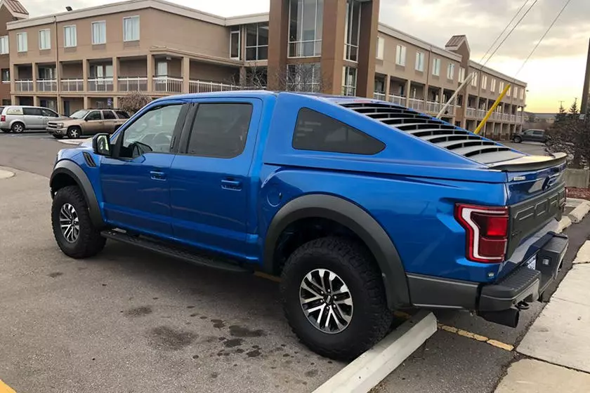 Fanya Ford Yako F-150 Ionekane Kama Mustang Kuanzia $3,995 64046_3