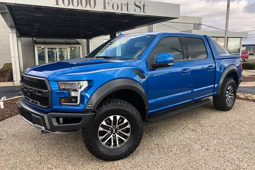 מאַכן דיין Ford F-150 קוק ווי אַ מוסטאַנג סטאַרטינג ביי $ 3,995 64046_4