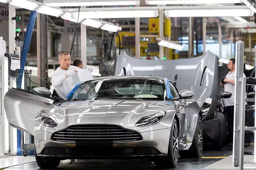 Tack vare DB11 hade Aston Martin sitt bästa försäljningsår på nästan ett decennium 64089_3