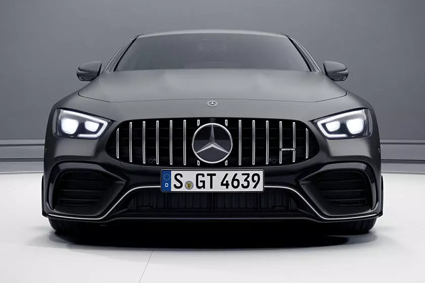 Mercedes-AMG GT 4-dørs ser slankere ut enn noensinne 6408_3