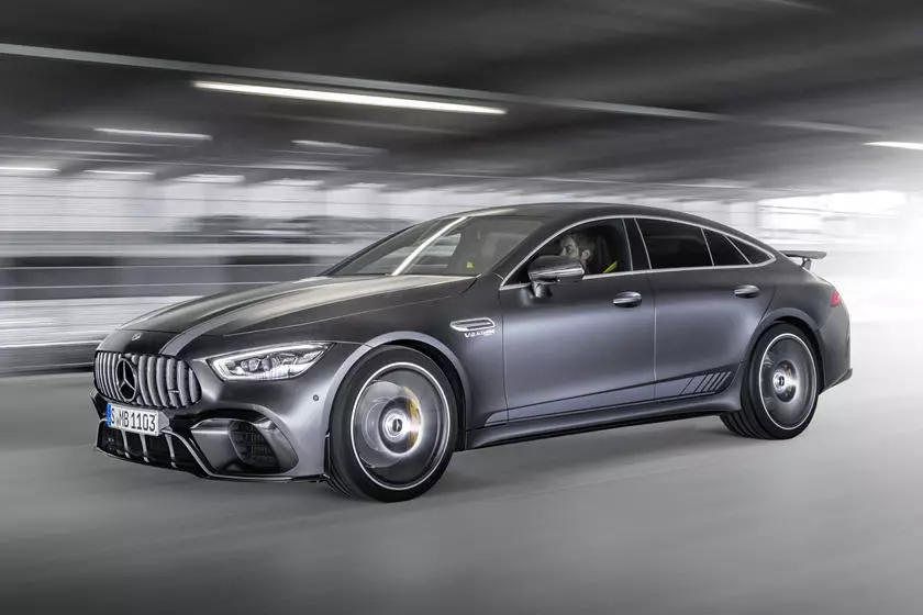 مرسڊيز-AMG GT 4-دروازو اڳي کان وڌيڪ خراب نظر اچي ٿو 6408_7