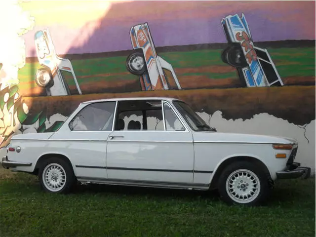 Inik nan semèn nan: 1973 BMW 2002tii 64418_1