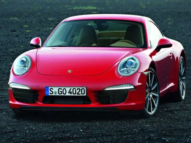 2013 Porsche 911 Carrera 4 ਅਤੇ 4S Coupe ਅਤੇ Cabriolet ਜਲਦੀ ਆ ਰਿਹਾ ਹੈ 64500_1