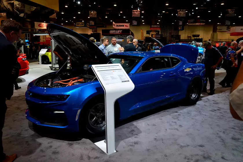 Самые крутые автомобили с SEMA 2018 64502_34