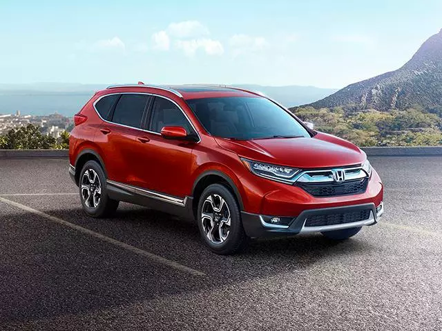 Honda CR-V 2017 साठी टर्बो पॉवरसह रिफ्रेश 64694_1