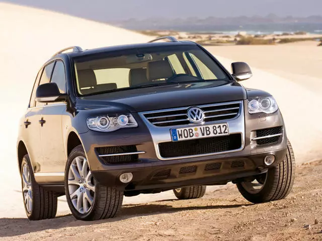 Iimpawu ezingaphandle kweNdlela: Volkswagen Touareg 64901_2