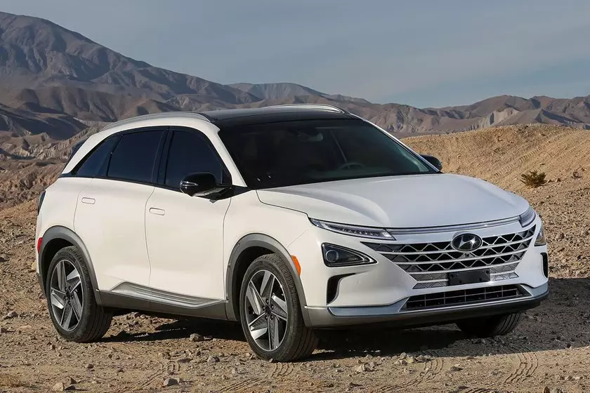 Hyundai Nexo Fuel Cell SUV Тесладан күчтүү диапазону менен ачылды 64986_2