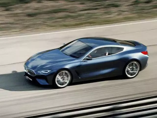 Paminaw Sa BMW 8 Series Concept Roar To Life Ug Pag-rip sa Usa ka Track 650_1