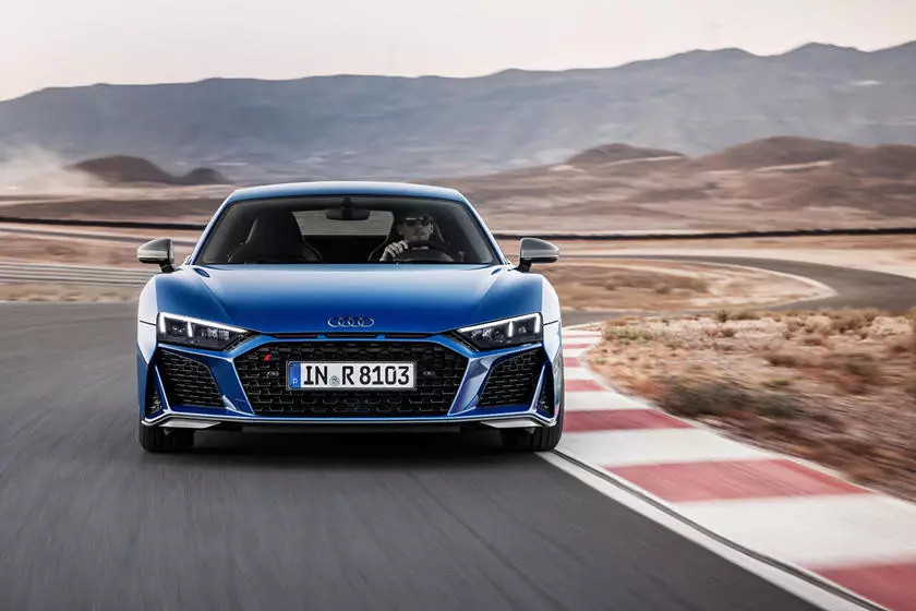 Hech qachon V6 quvvatli Audi R8 bo'lmaydi 65106_3