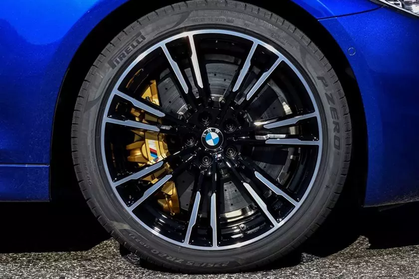 Pirelli-ն փոփոխել է նոր BMW M5-ի անվադողերը՝ իրերը բարձրաձայն պահելու համար 65119_2