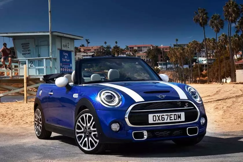 Το Mini Reveals ενημερώθηκε το 2019 Hardtop και Convertible μπροστά από το Ντιτρόιτ 65294_2