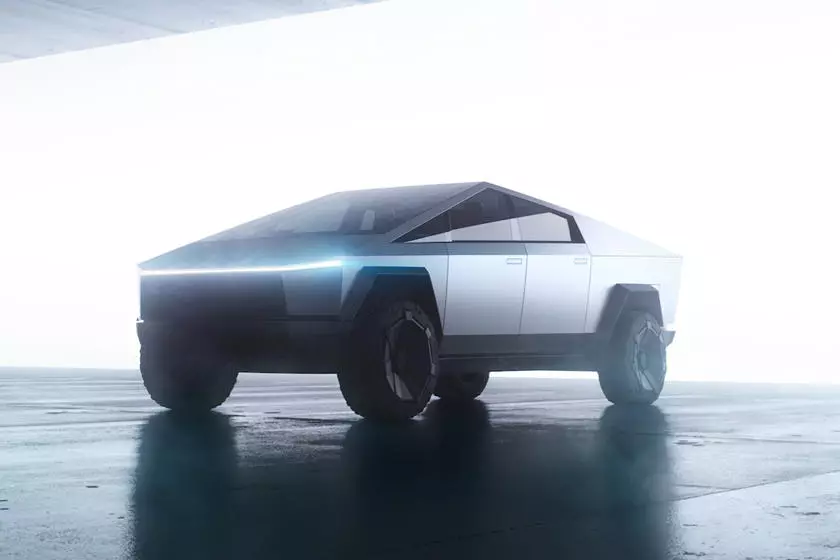 2021 Tesla Cybertruck old burchak koʻrinishi